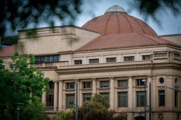 Troy Bell Found Guilty of 20 Theft Counts After Trial - Under Coverist