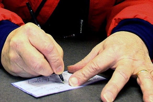 Former Bank Executive William Shane Garrow Pleads Guilty - Under Coverist