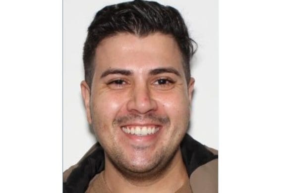 Sarasota Doctor Stephen Feig Charged with Sexual Battery - Under Coverist