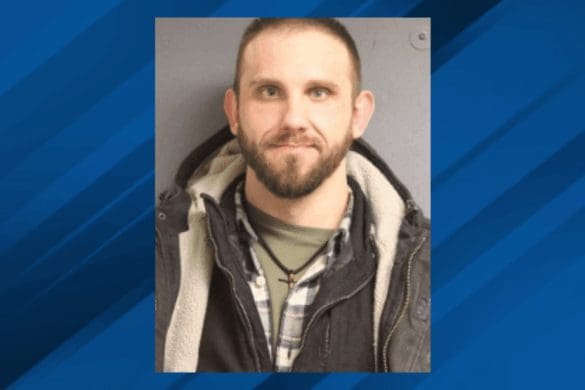 Officer Michael Tapscott Charged for On-Duty Drug Sale - Under Coverist