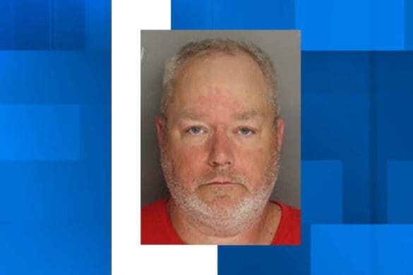 Chesterfield Teacher Shaun Adams Arrested for Juvenile Photos - Under ...